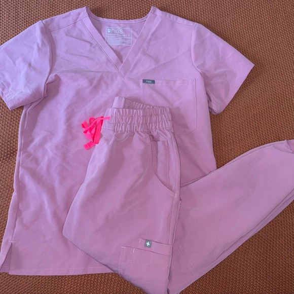Figs | Other | Figs Womens Pajama Set In Light Pink | Poshmark